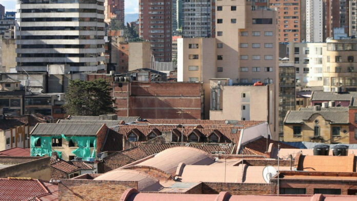 Laura Pippen: An Inside Look at Her Career and Personal Life - Daniel Oren