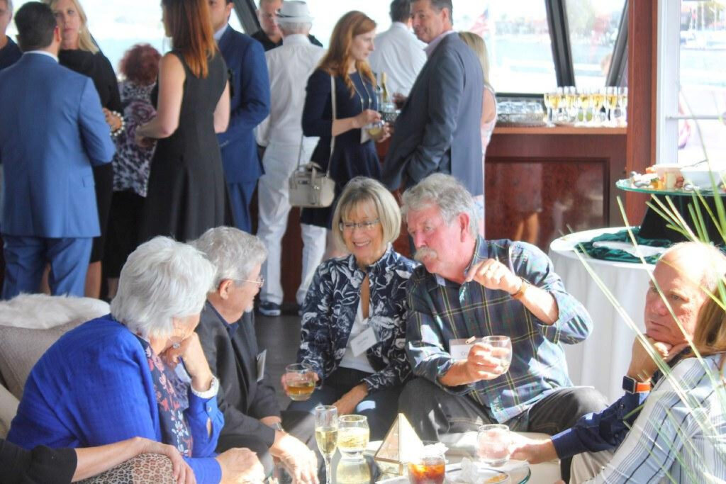 The Life and Career of Vicki Gunvalson - Daniel Oren