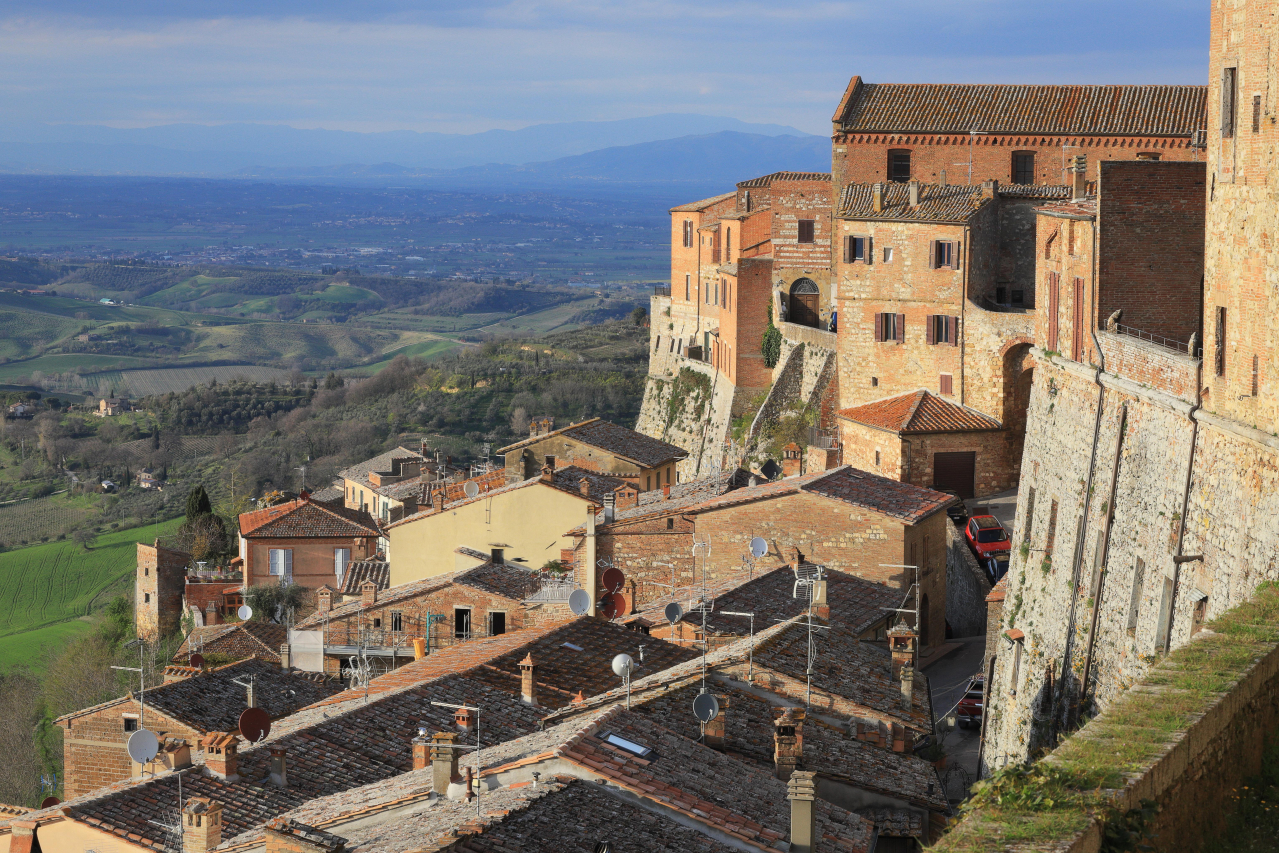 Exploring the Relationship Between Robert Pattinson and FKA Twigs ...